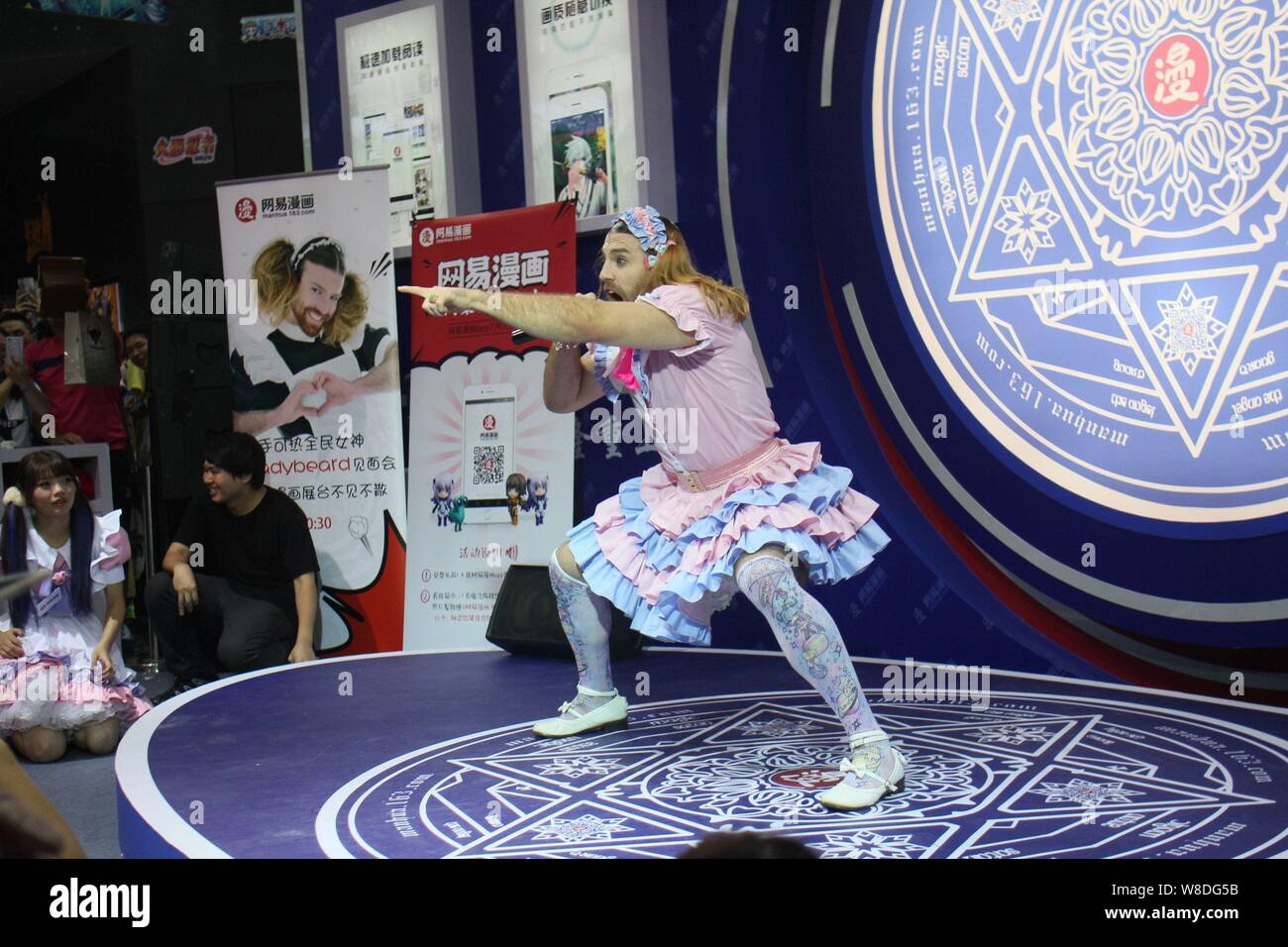 Australian cosplayer Richard Magarey, better known by his stage name ...