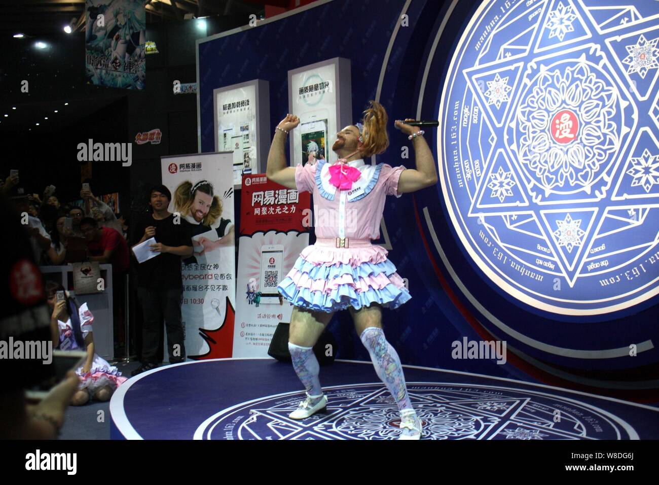 Australian cosplayer Richard Magarey, better known by his stage name ...