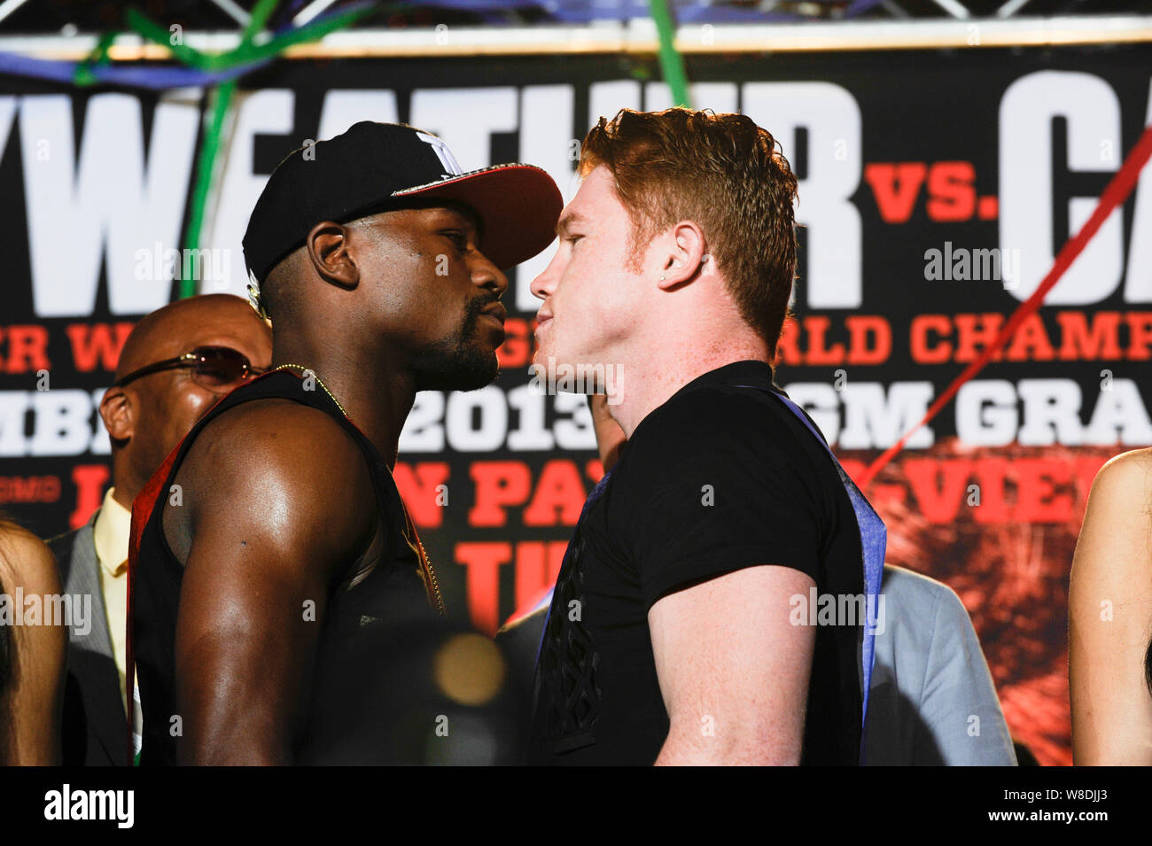 Floyd Mayweather Vs Canelo Alvarez Face Off