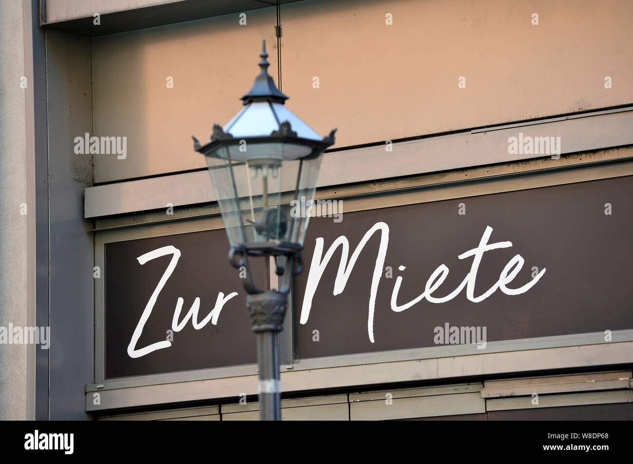 Leipzig, Germany. 11th June, 2019. "For rent retail space" is located ...