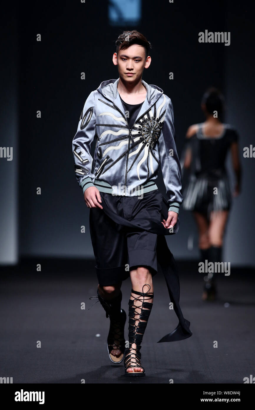 Nn model hi-res stock photography and images - Alamy