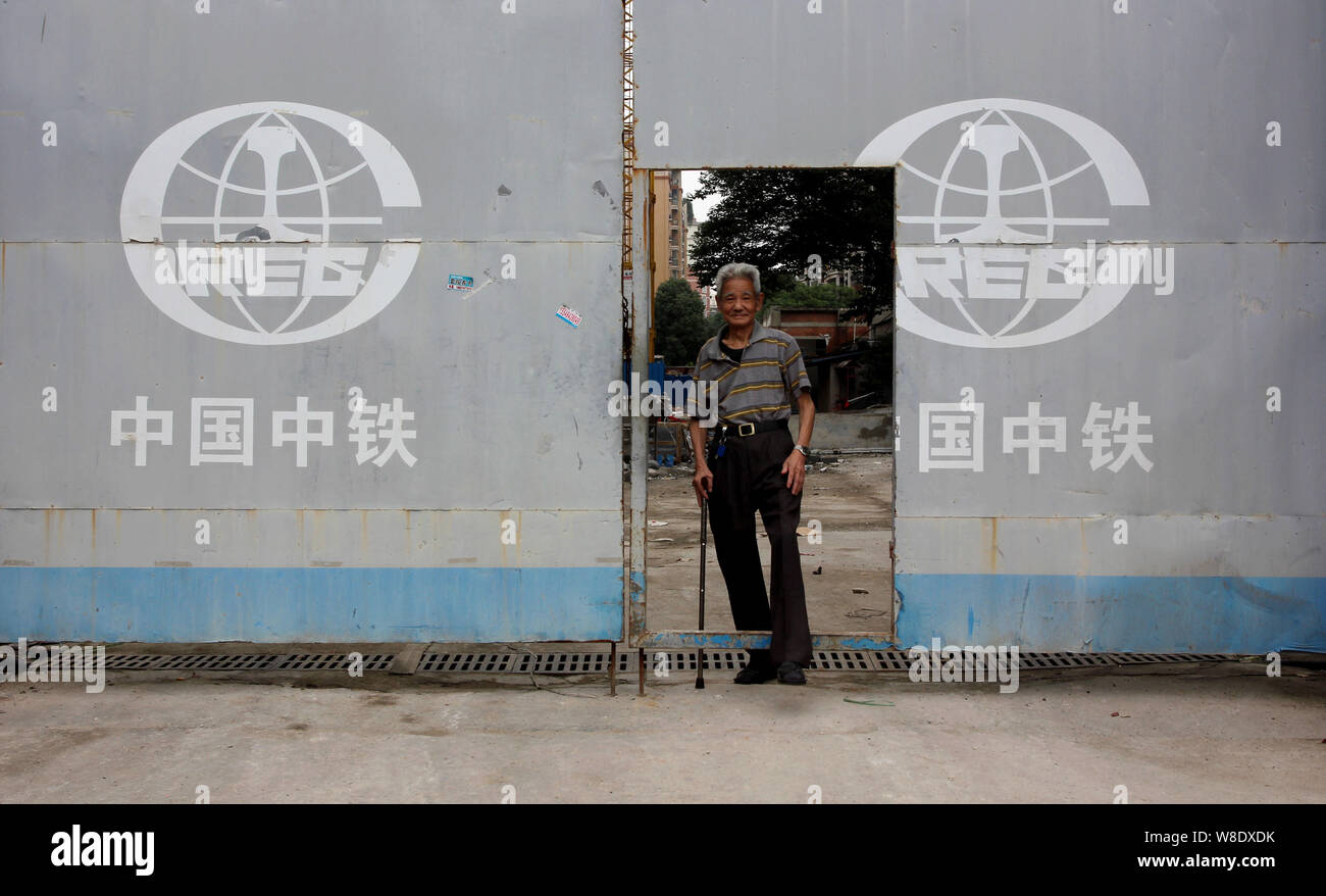 China railway engineering corporatio hi-res stock photography and ...