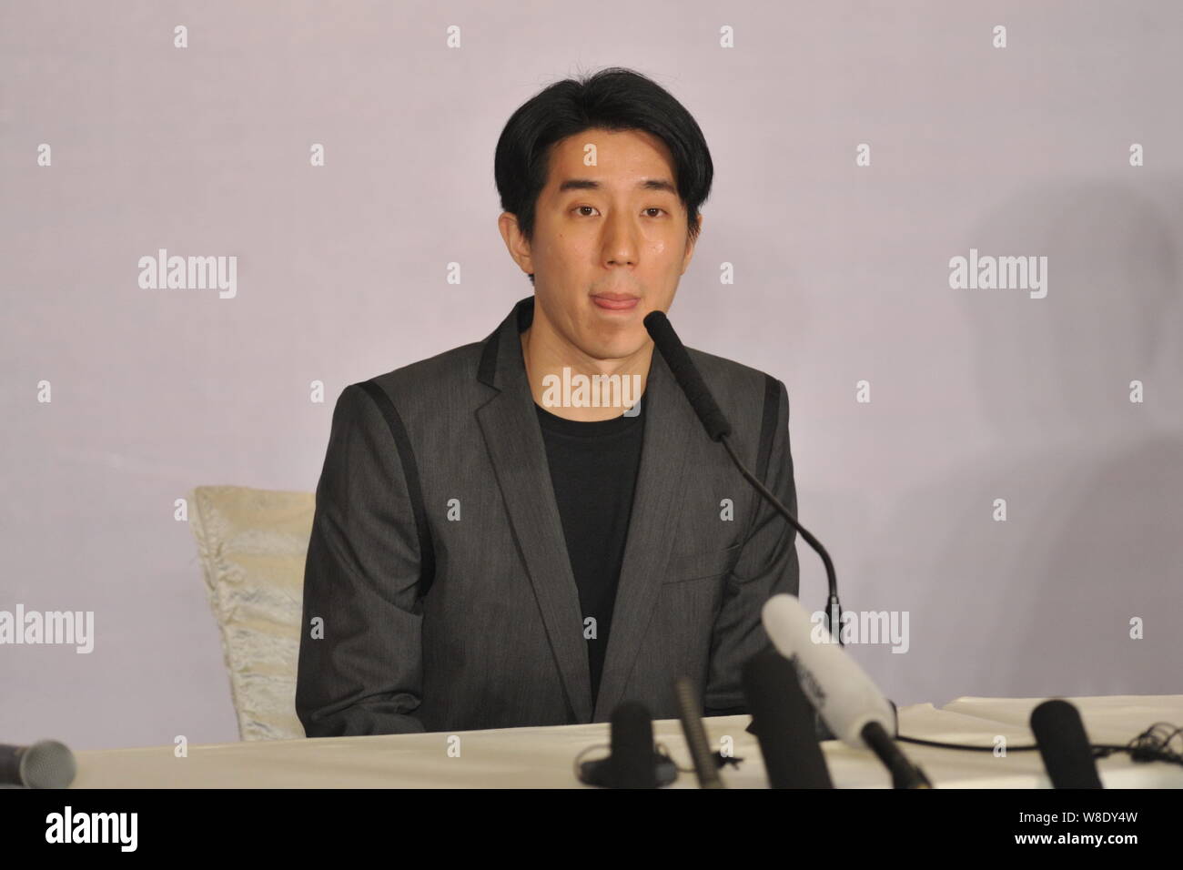 Jackie jaycee chan hi-res stock photography and images - Alamy