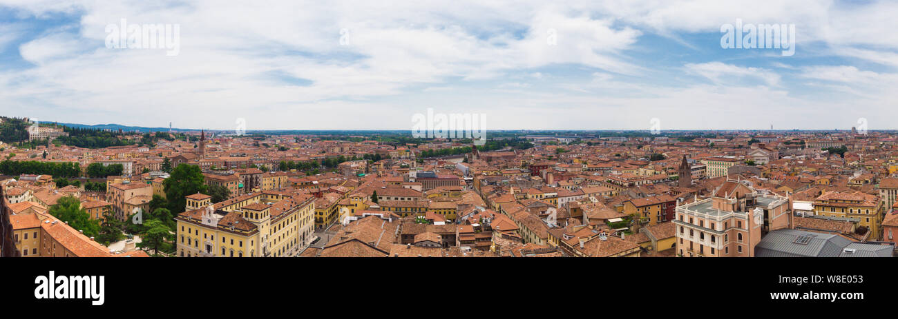 City of verona hi-res stock photography and images - Alamy