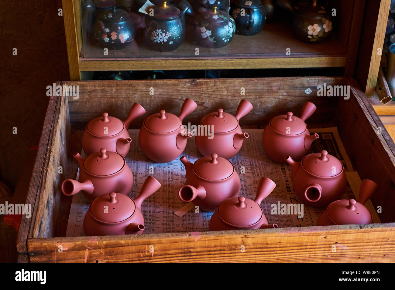 Japanese pottery making hi-res stock photography and images - Alamy