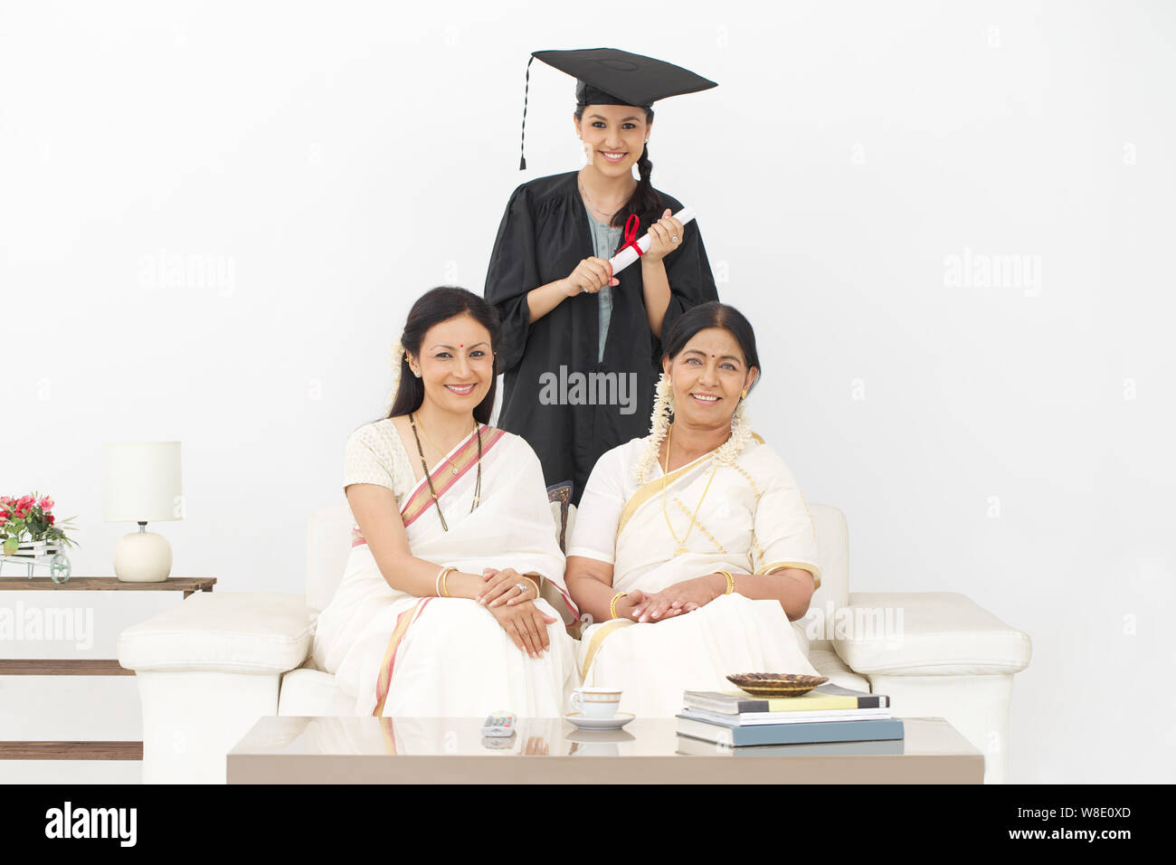 Indian parents graduation hi-res stock photography and images - Alamy