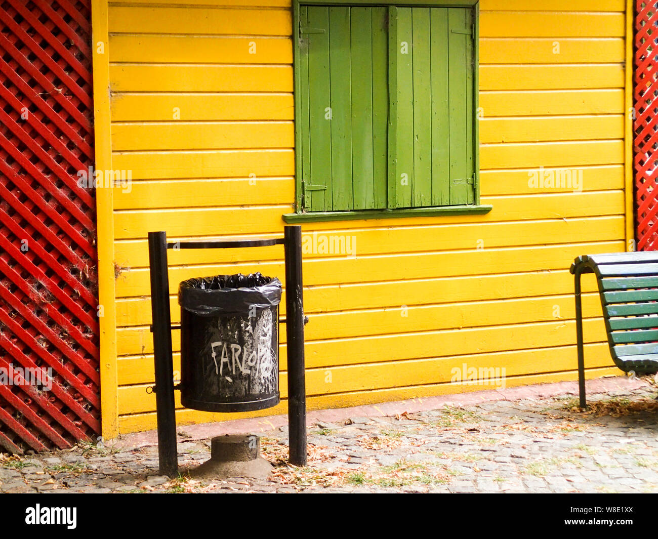 Geometric bin shapes hi-res stock photography and images - Alamy