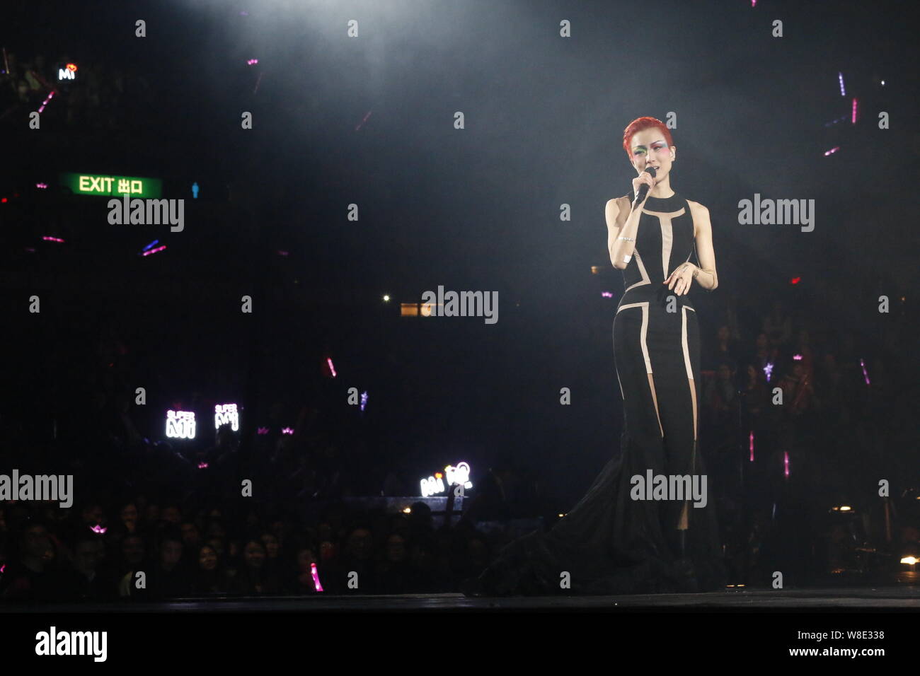Andy lau and sammi cheng hi-res stock photography and images - Alamy