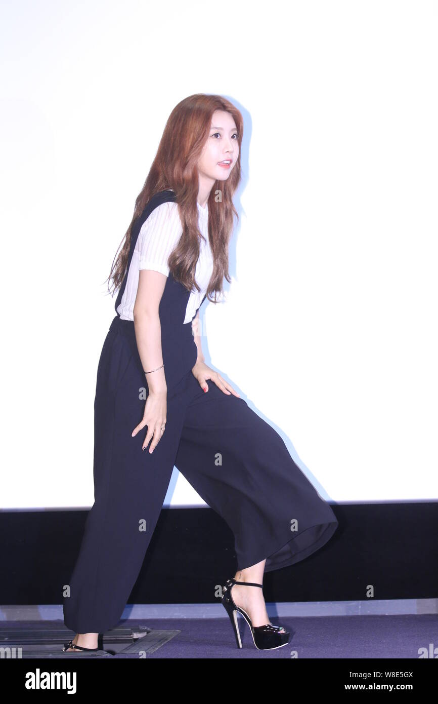 Park So-jin of South Korean girl group Girl's Day arrives for a press ...
