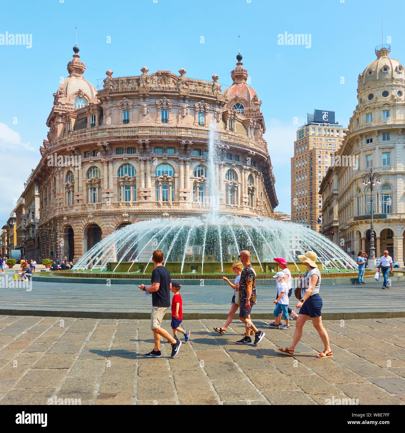 Water fountain genova hi-res stock photography and images - Alamy