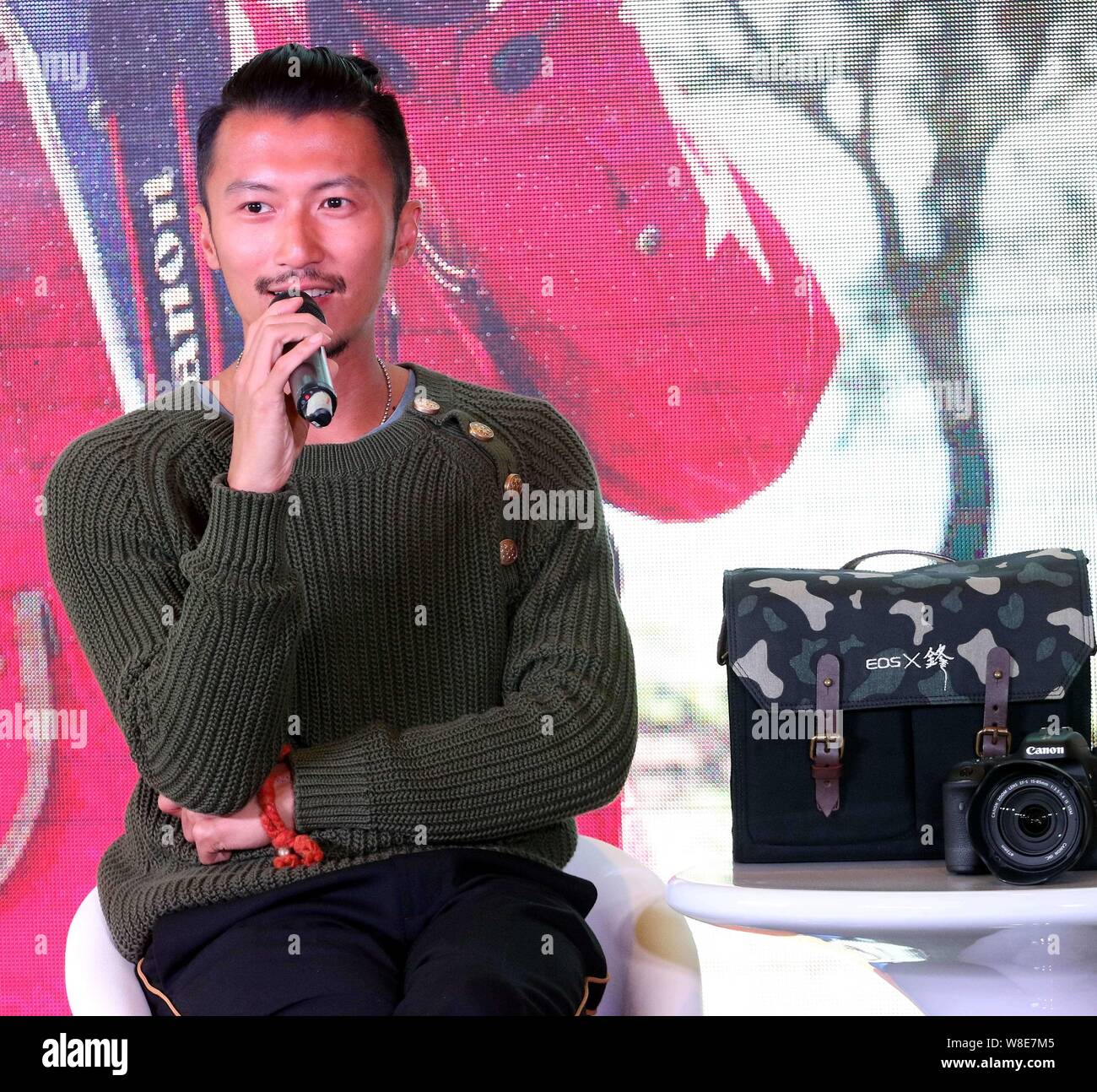 Hong kong singer nicholas tse hi-res stock photography and images - Alamy