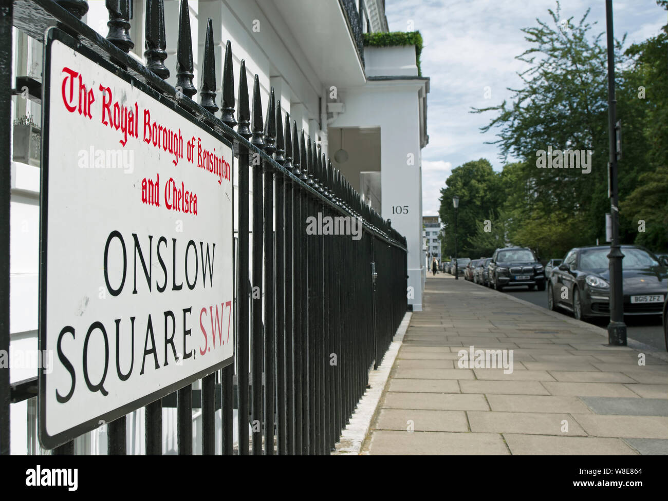 Onslow square hi-res stock photography and images - Alamy