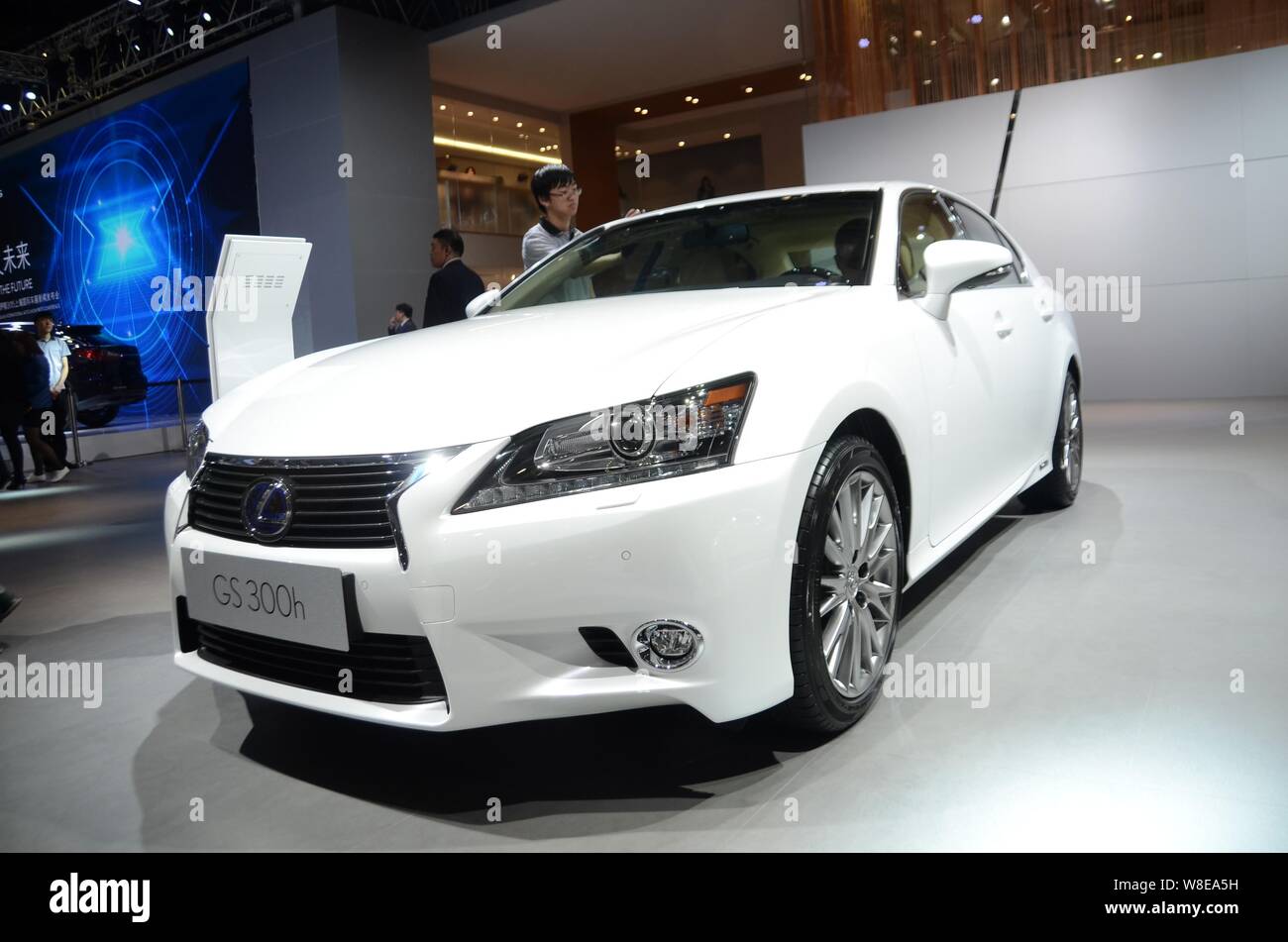 --FILE--A Lexus GS 300h is displayed during the 16th Shanghai ...