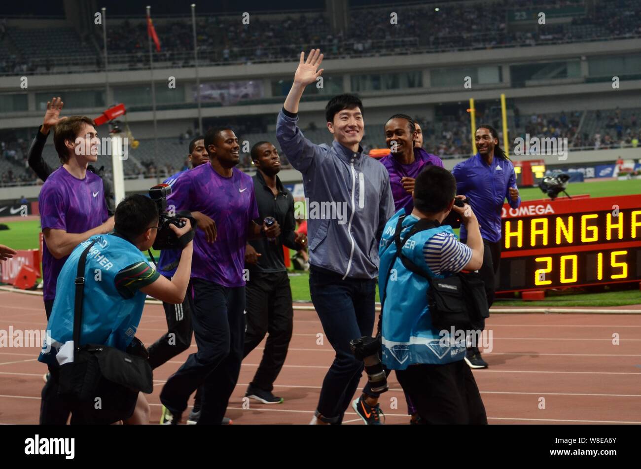 Liu xiang chinese track field hi-res stock photography and images - Alamy