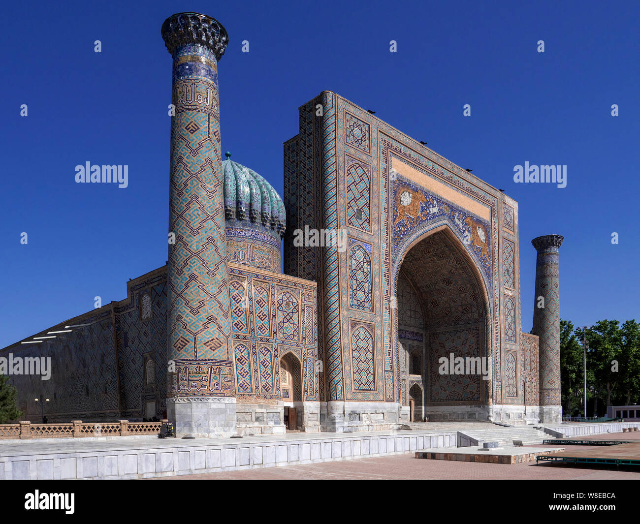 Sherdor Madrasa at Registan Square, Samarkand, Uzbekistan, Asia, UNESCO ...
