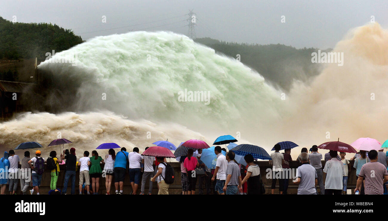 Sediment laden river hi-res stock photography and images - Alamy