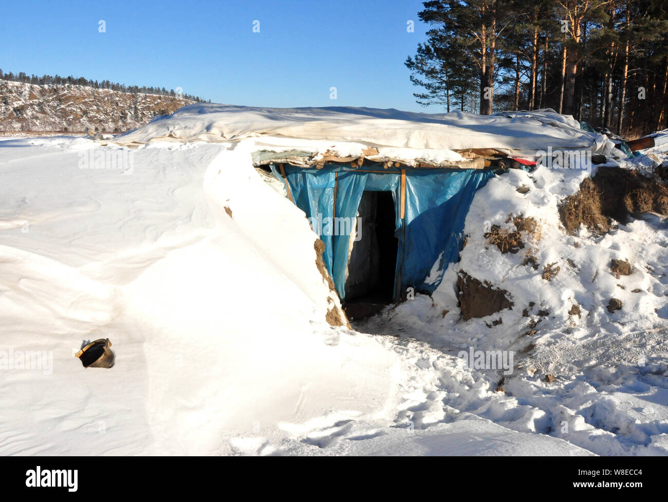 View of the snow-covered cellar of 58-year-old Chinese man Yu Fazhong ...