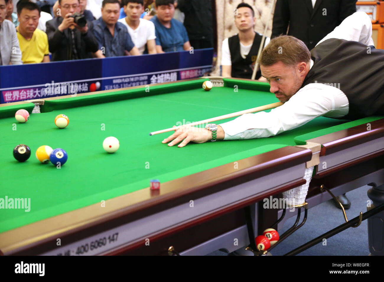 Stephen hendry snooker 2015 hi-res stock photography and images - Alamy