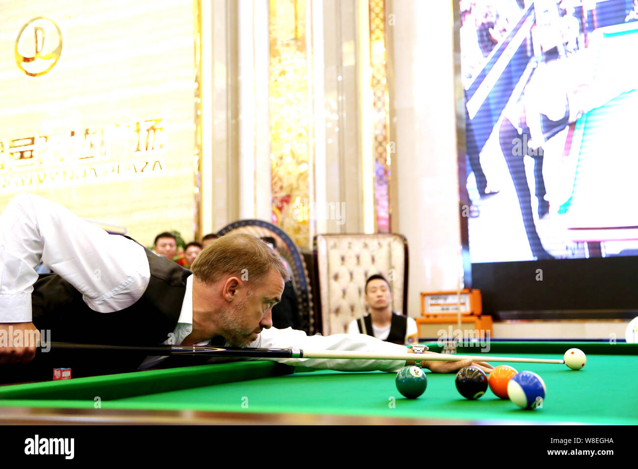 Stephen hendry snooker 2015 hi-res stock photography and images - Alamy