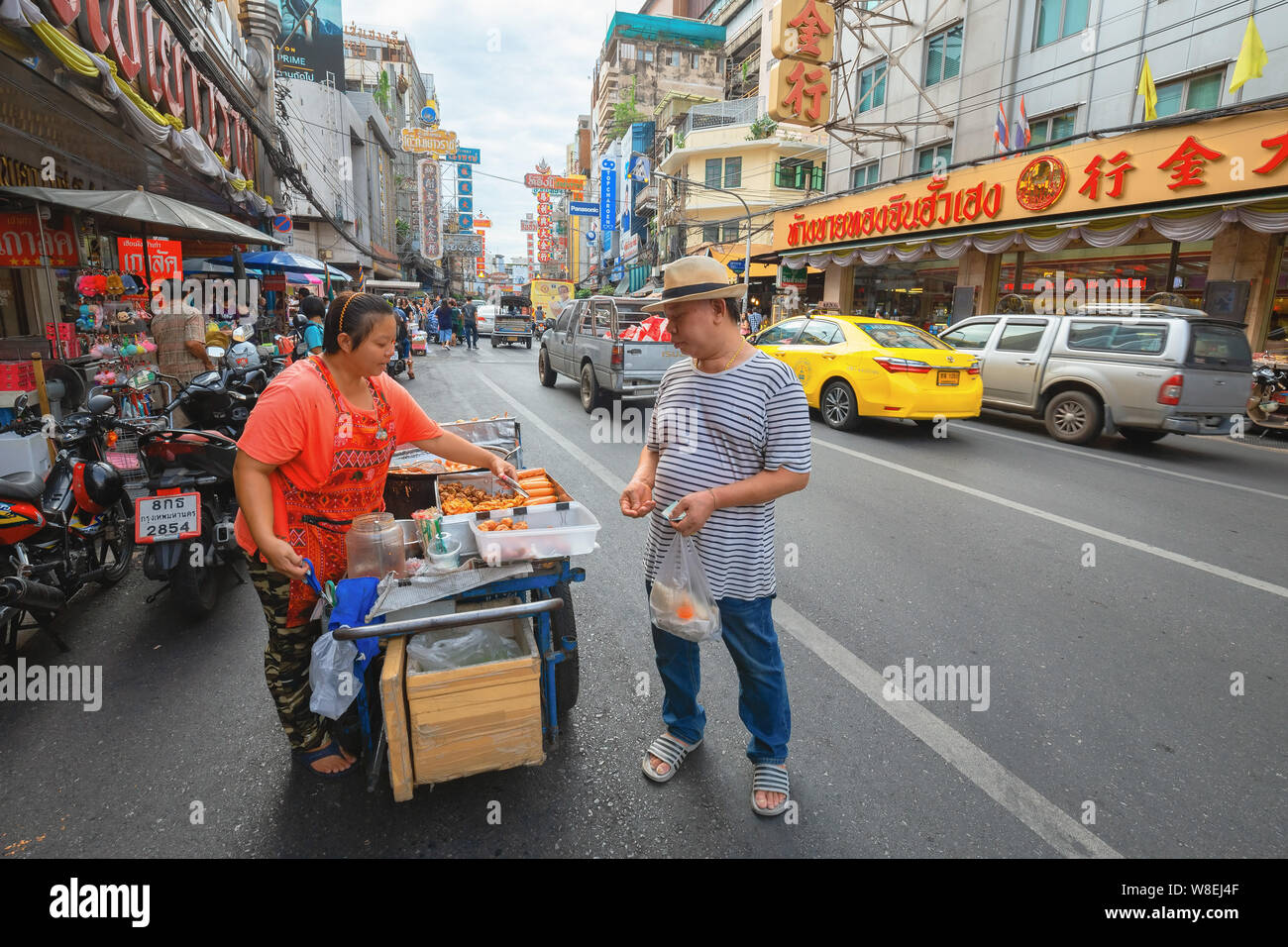 Bangkok - Thailand, 3 Aug 2019: Yaowarat road is the center of China town in Bangkok Stock Photo ...