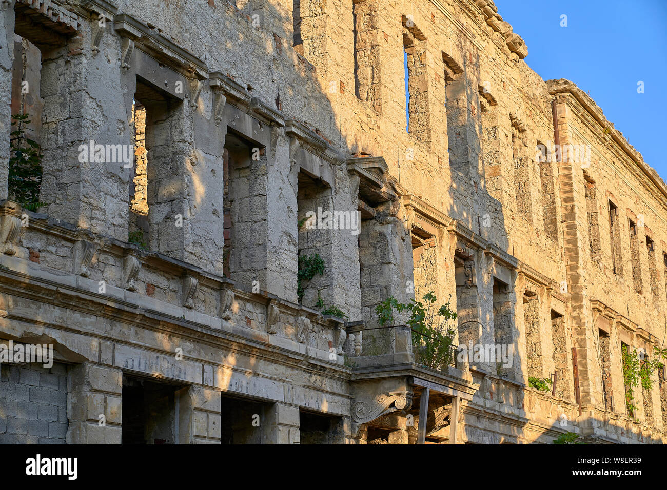 Bosnian War Destruction High Resolution Stock Photography and Images ...