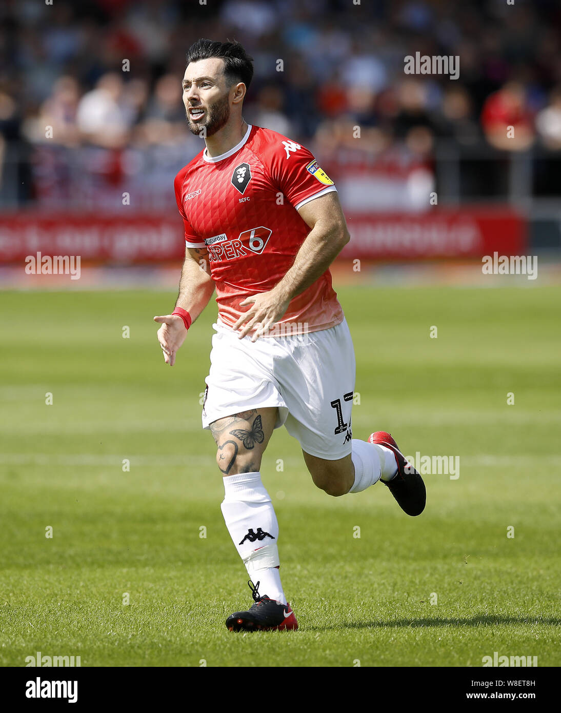 Full length towell hi-res stock photography and images - Alamy