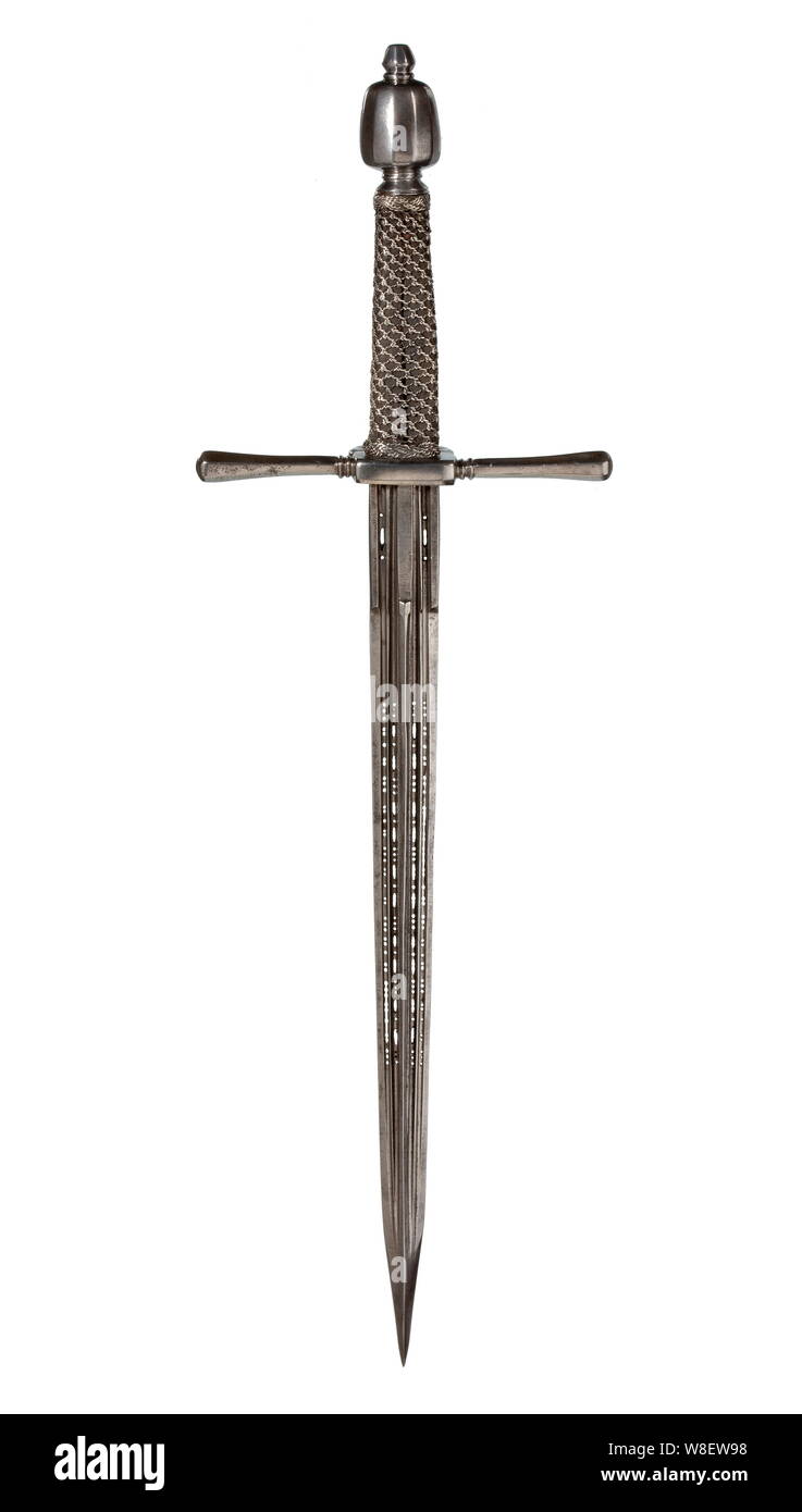 Metal dagger hi-res stock photography and images - Alamy