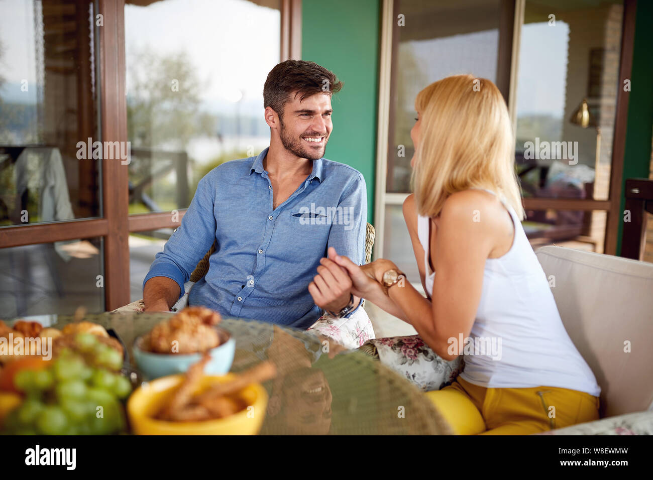 Male table hi-res stock photography and images - Alamy