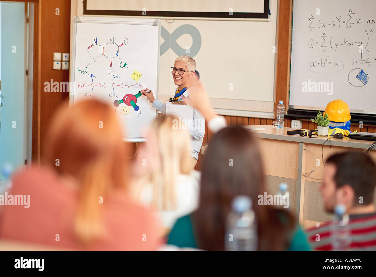 Lecturer taking class students hi-res stock photography and images - Alamy