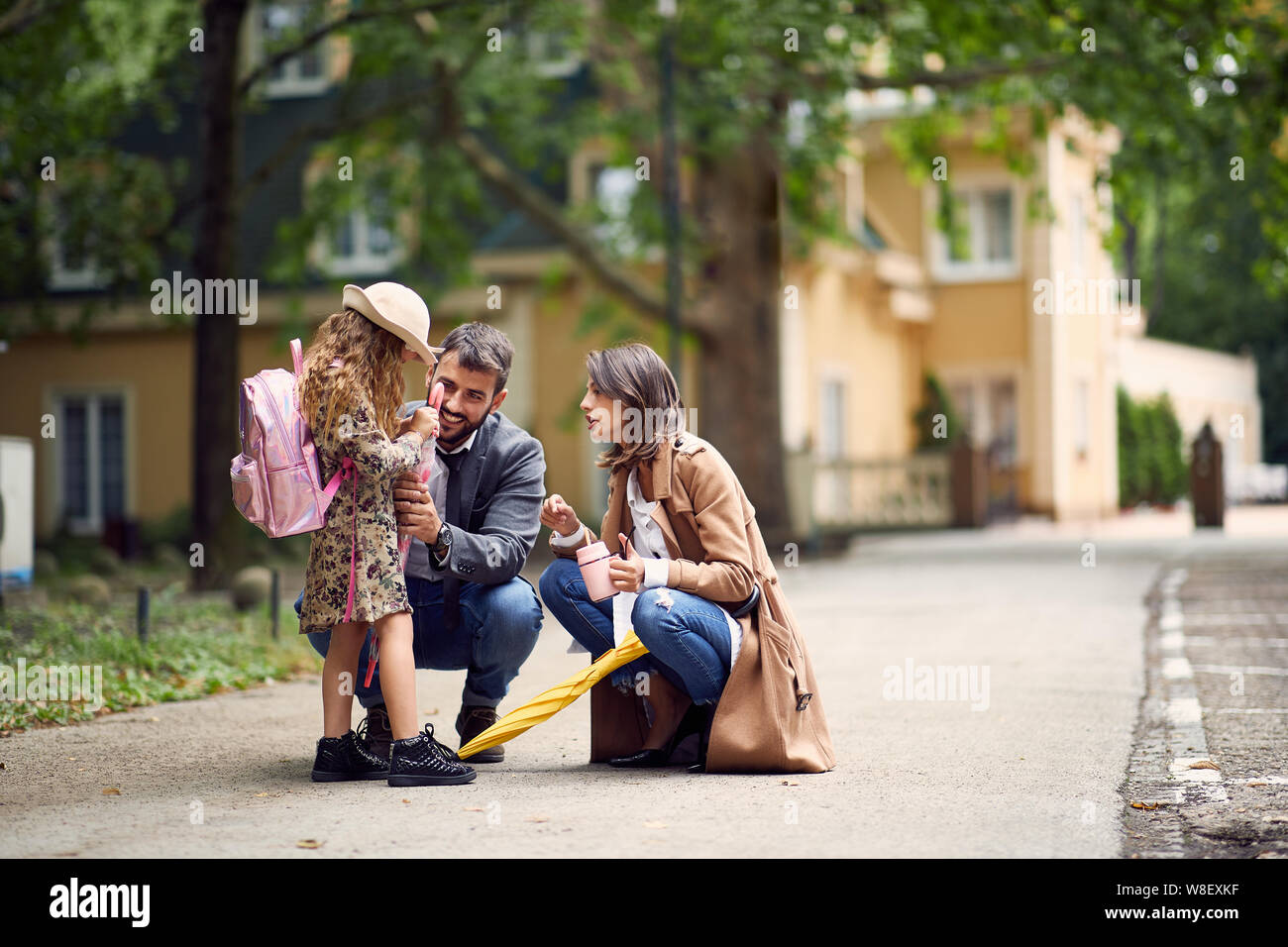 Father saying goodbye to family hi-res stock photography and images - Alamy