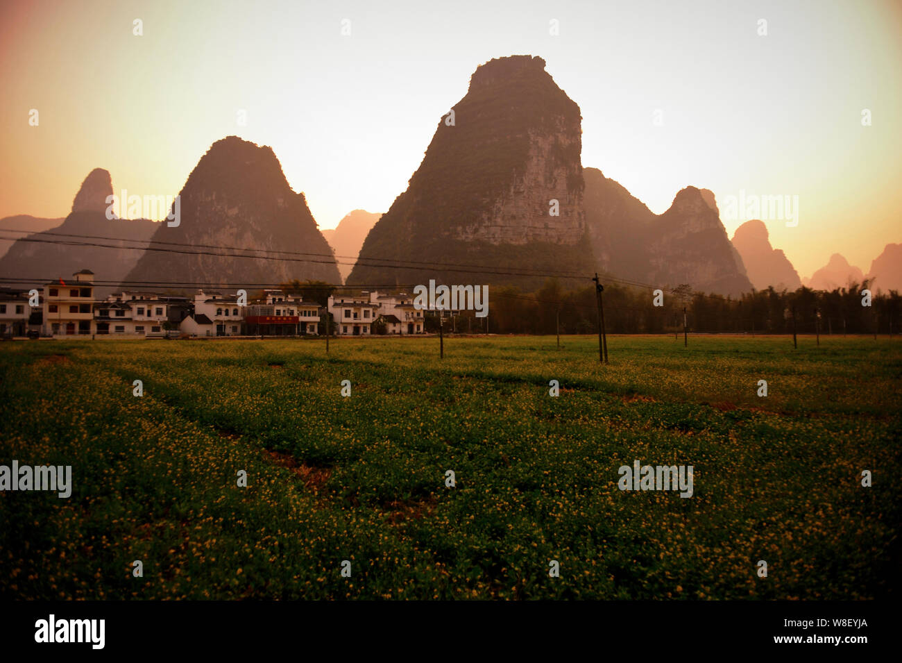 Mingshi pastoral hi-res stock photography and images - Alamy