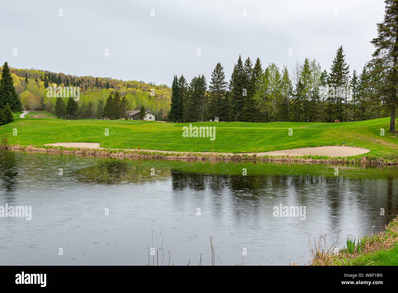 Golf landscapes hi-res stock photography and images - Alamy