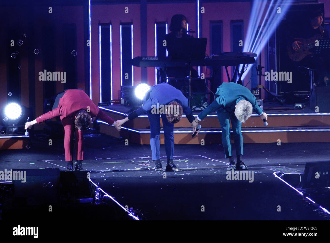 (From left) Kim Ryeo-wook (Ryeowook), Cho Kyu-hyun (Kyuhyun) and Kim ...