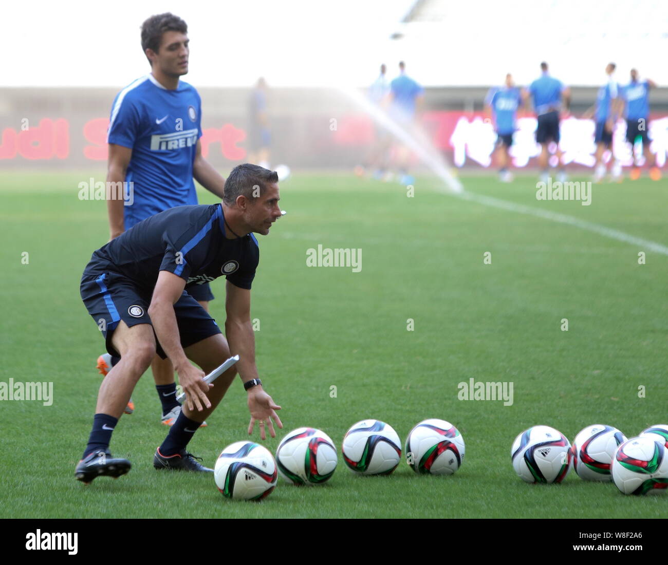 Kovacic inter milan hi-res stock photography and images - Alamy