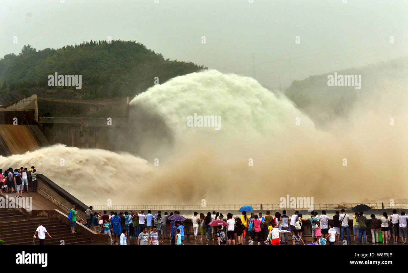 Sediment laden river hi-res stock photography and images - Alamy