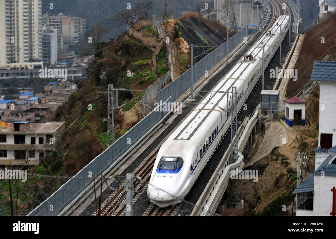 Guiyang guangzhou high speed railway hi-res stock photography and ...