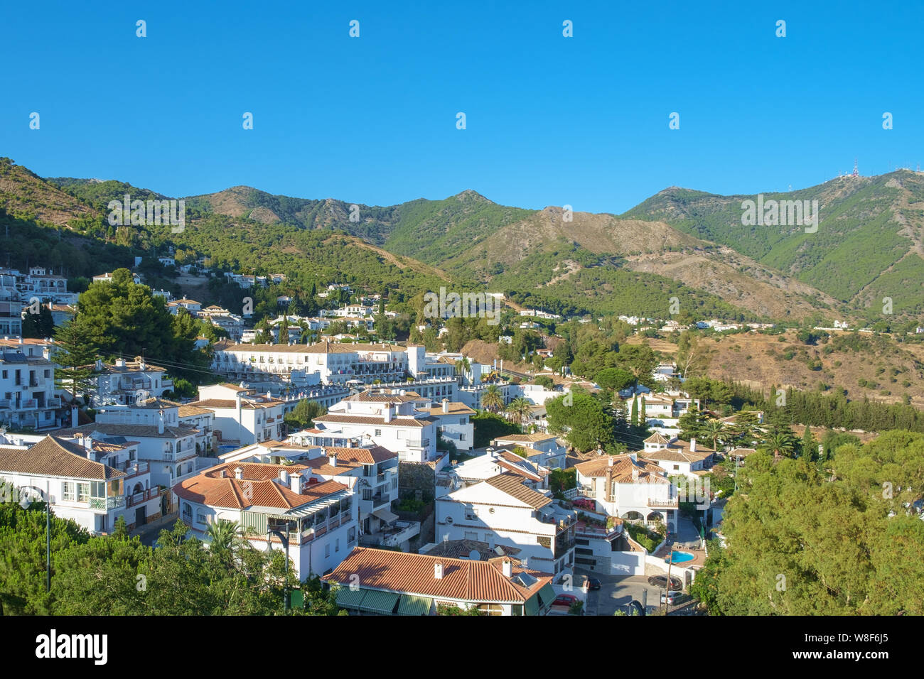 Pueblo buildings hi-res stock photography and images - Alamy