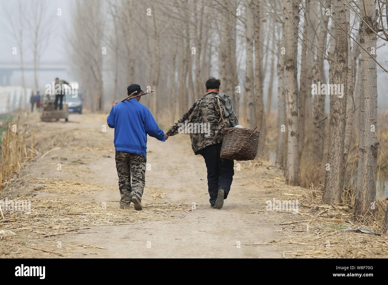 Guides for the blind hi-res stock photography and images - Alamy