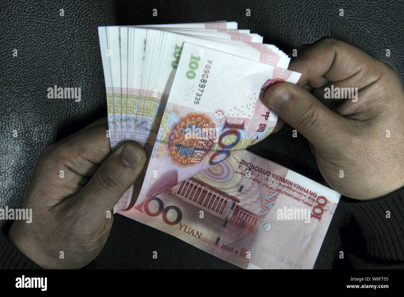 15 rmb hi-res stock photography and images - Alamy