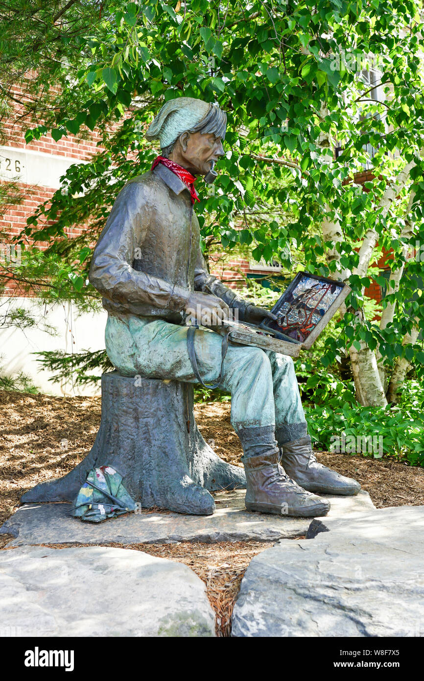 Canadas most beautiful lake hi-res stock photography and images - Alamy