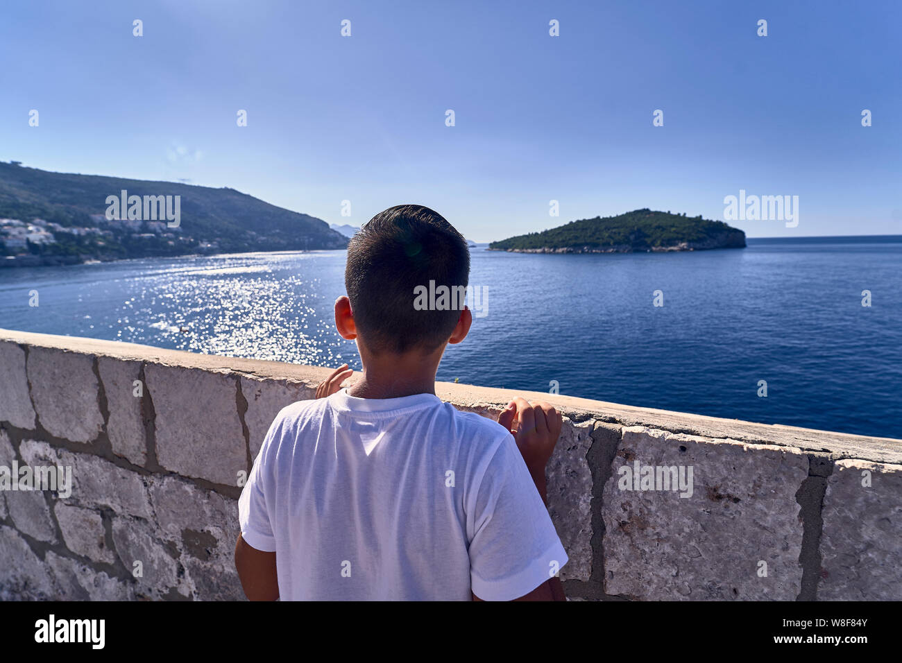 Amused kid hi-res stock photography and images - Alamy