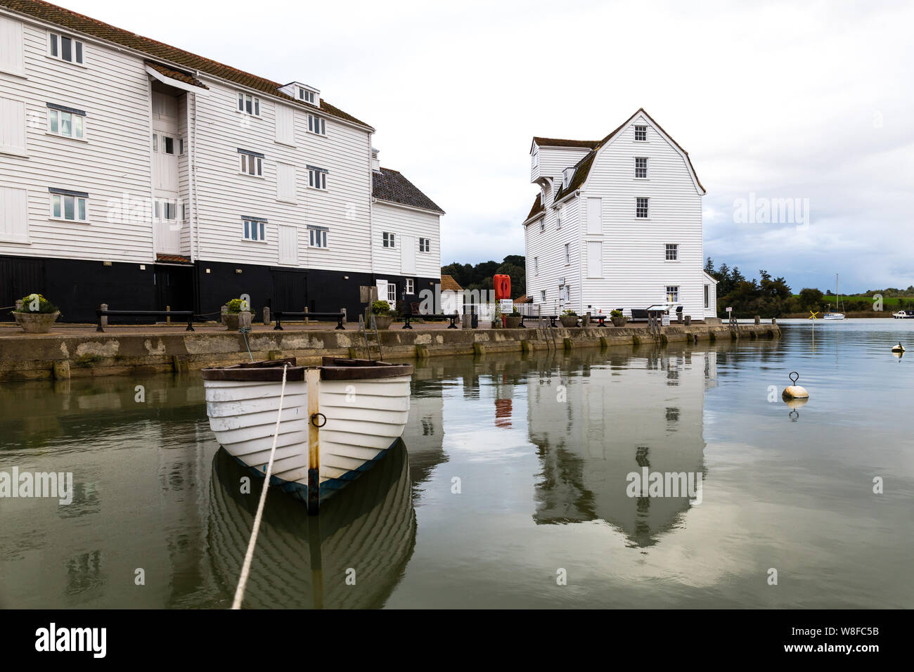 Woodbridge Tide Mill in Woodbridge, Suffolk, on the banks of the River ...