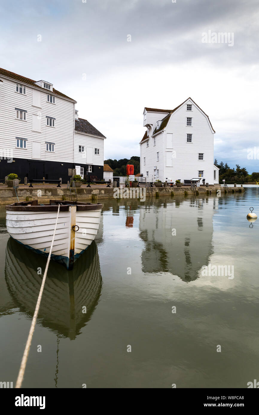Woodbridge Tide Mill in Woodbridge, Suffolk, on the banks of the River ...