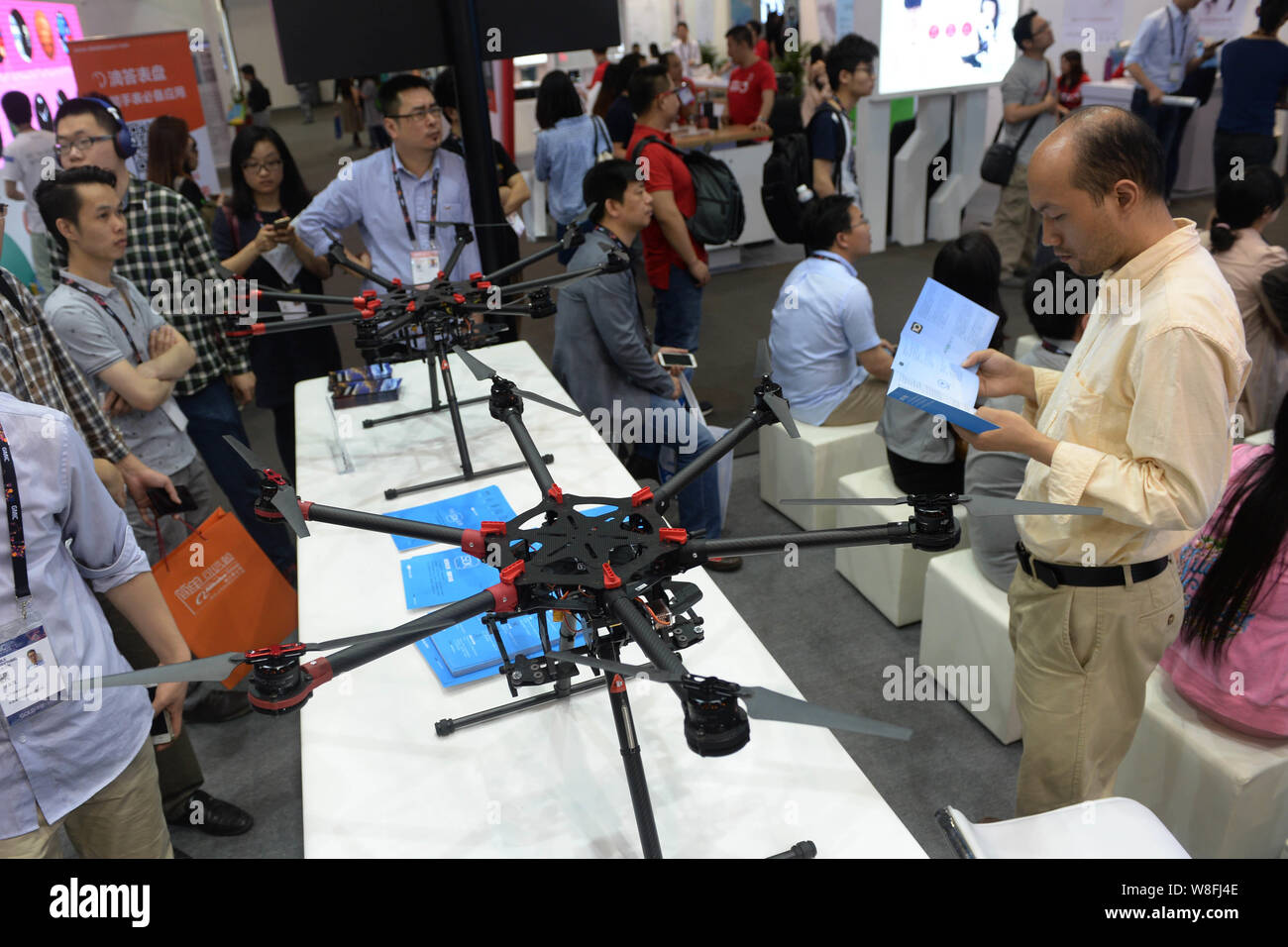 Ishiguro laboratory hi-res stock photography and images - Alamy