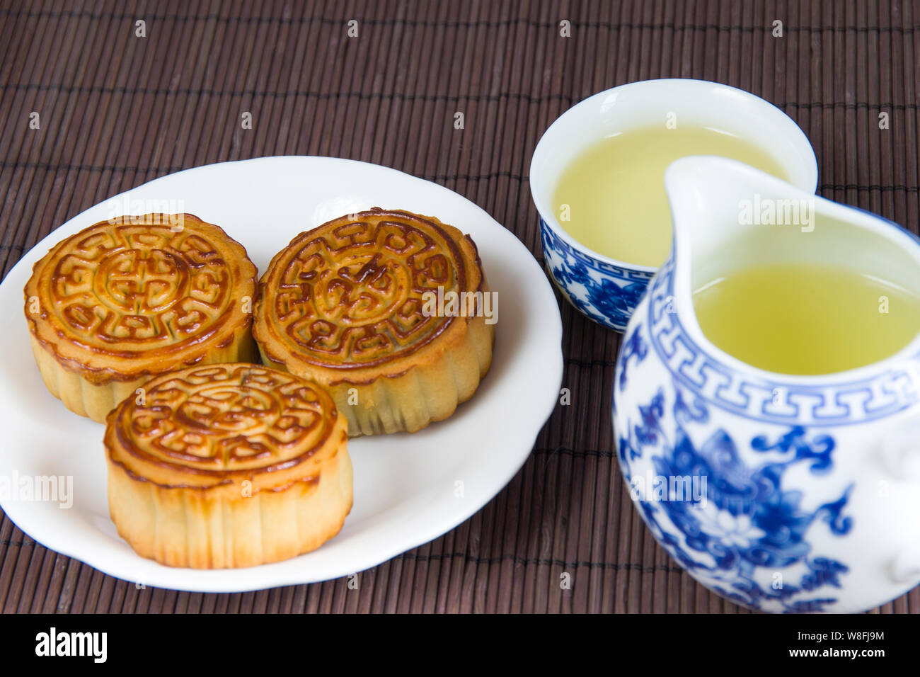 Illustration: traditional mooncakes for Chinese Mid-Autumn Festival ...