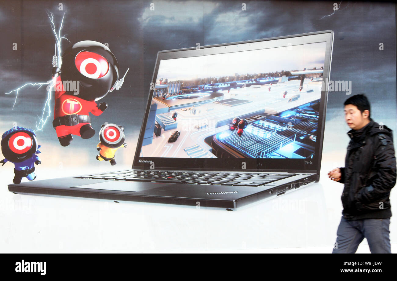 Lenovo laptop 2015 hi-res stock photography and images - Alamy