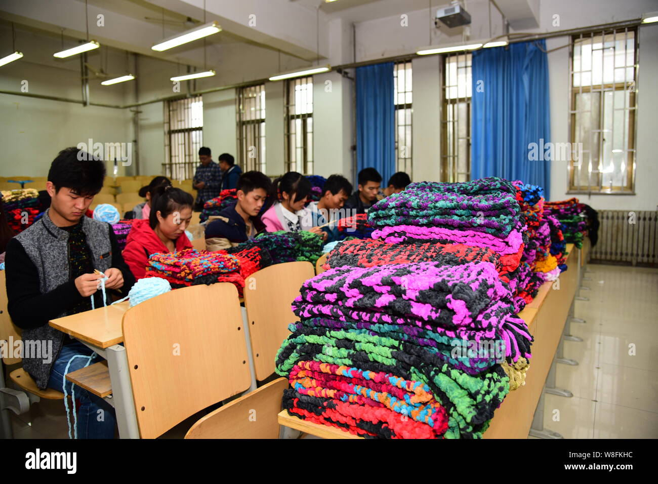 Chinese university classroom hi-res stock photography and images - Alamy
