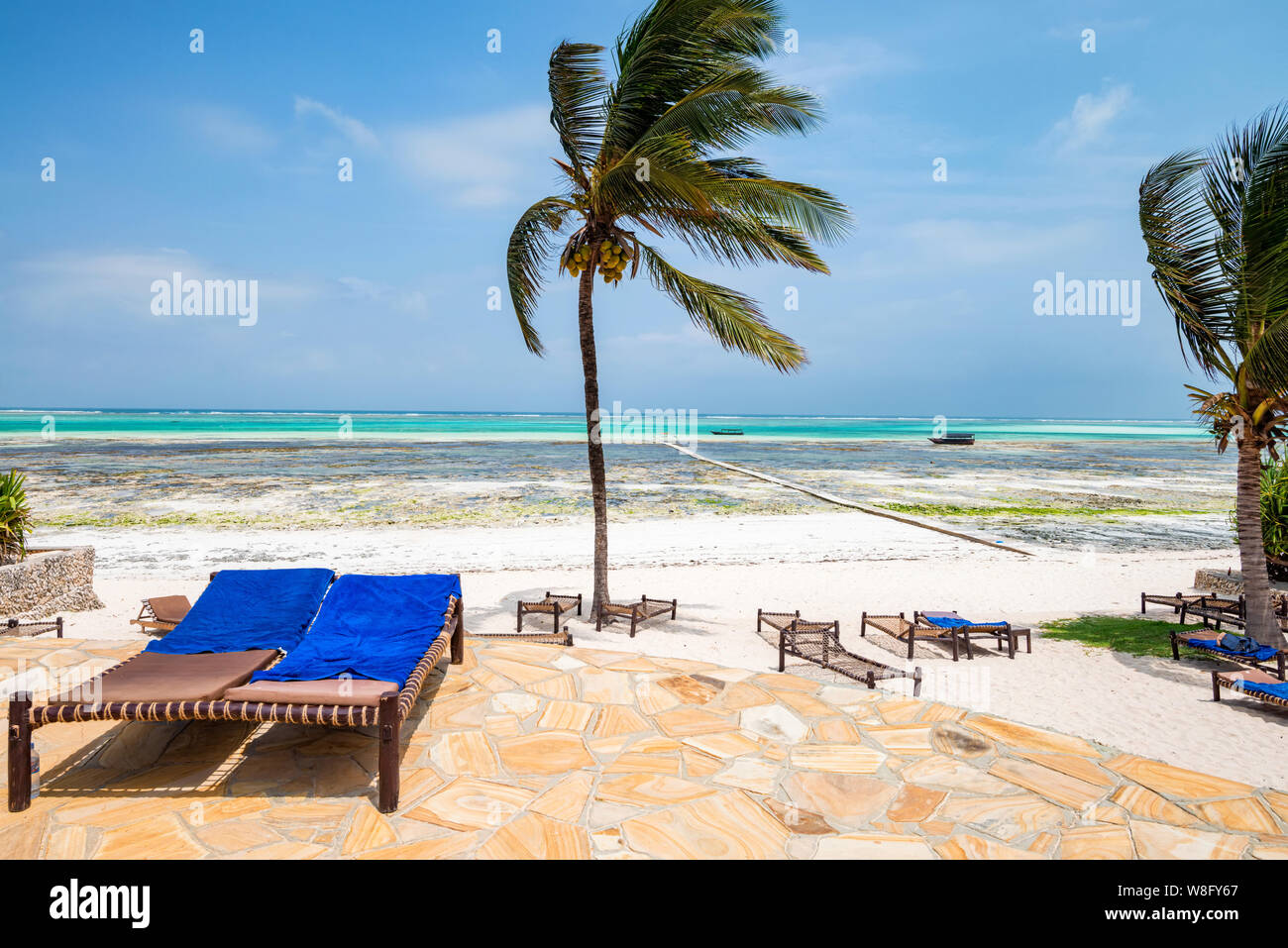 Beaches in tanzania hi-res stock photography and images - Alamy