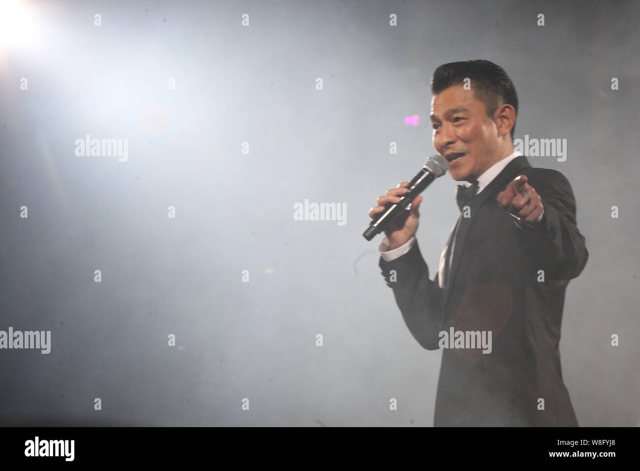 Hong kong actor sammi cheng hi-res stock photography and images - Alamy