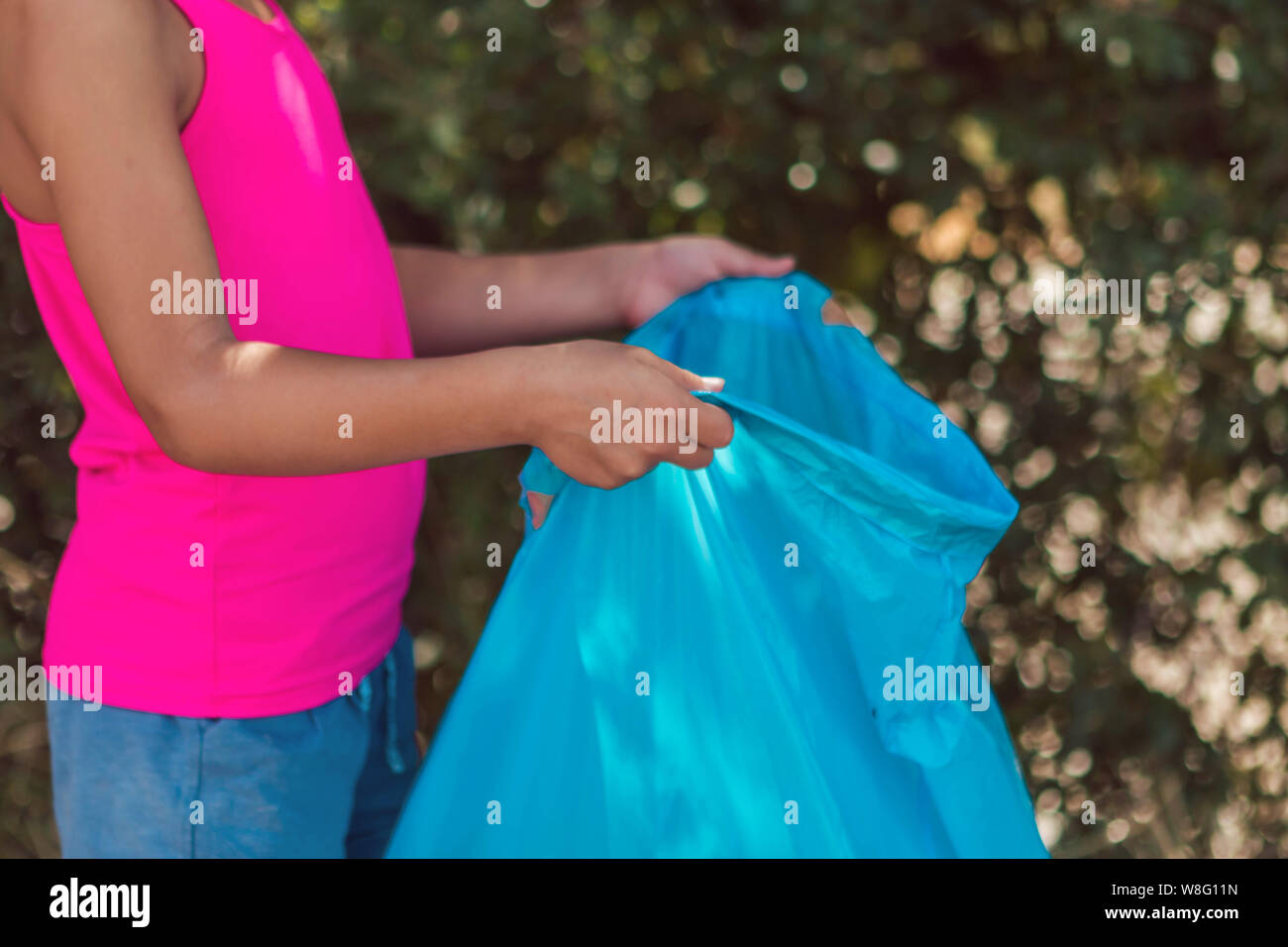 Solidarity package hi-res stock photography and images - Alamy